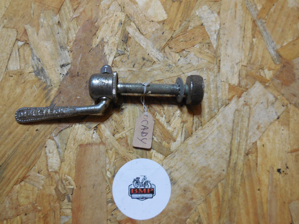 axe de fixation selle Motobécane caddy – Breizh Moby Parts