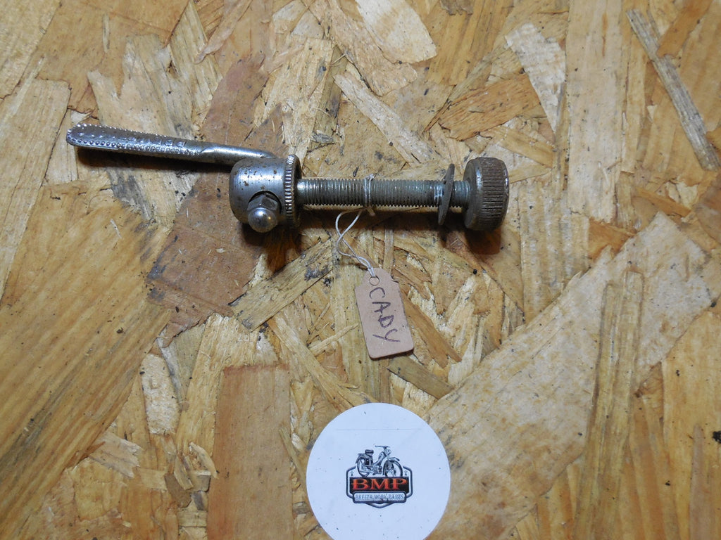 axe de fixation selle Motobécane caddy – Breizh Moby Parts